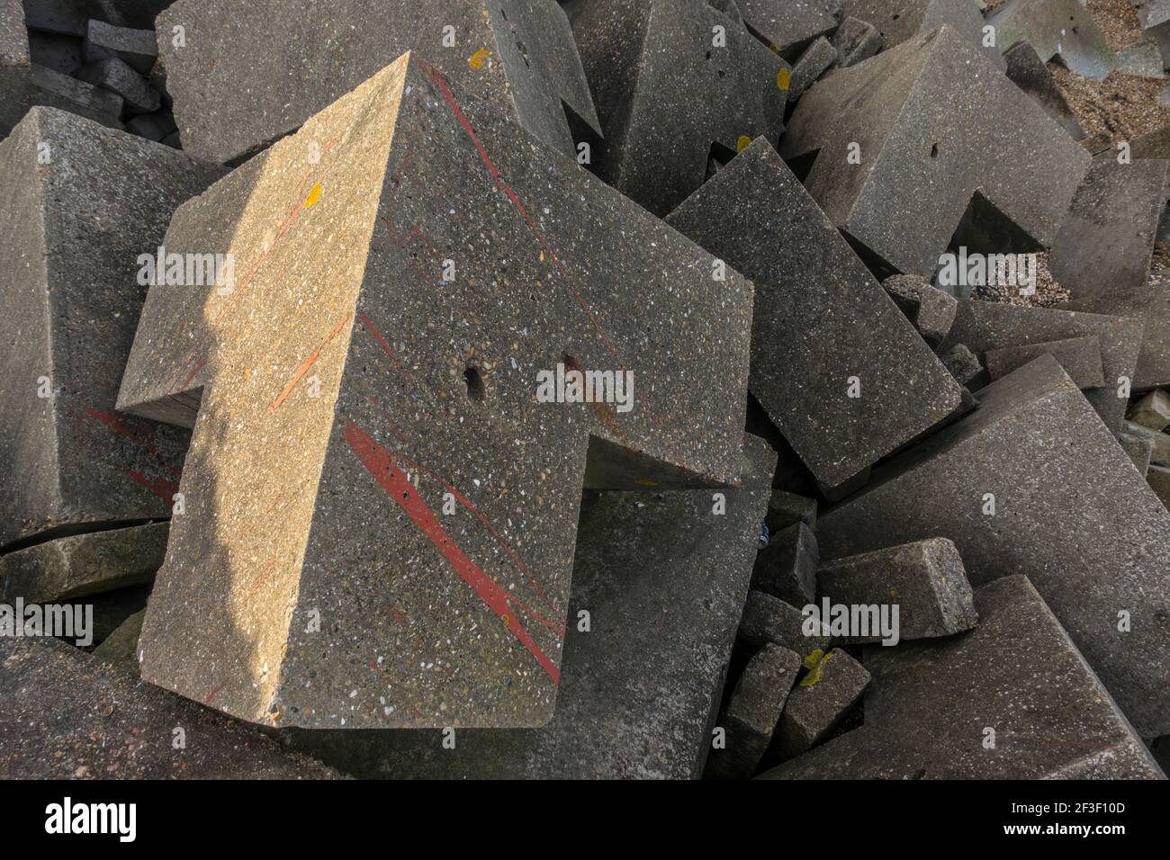 Stop sea erosion hi-res stock photography and images - Alamy