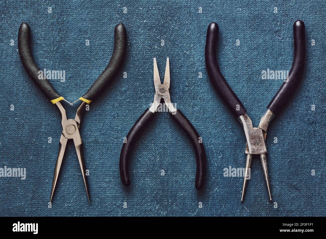 Round pliers hi-res stock photography and images - Alamy