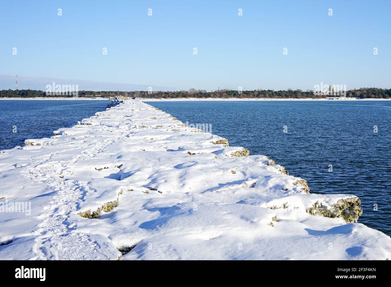 Concrete structure marine environment hi-res stock photography and ...