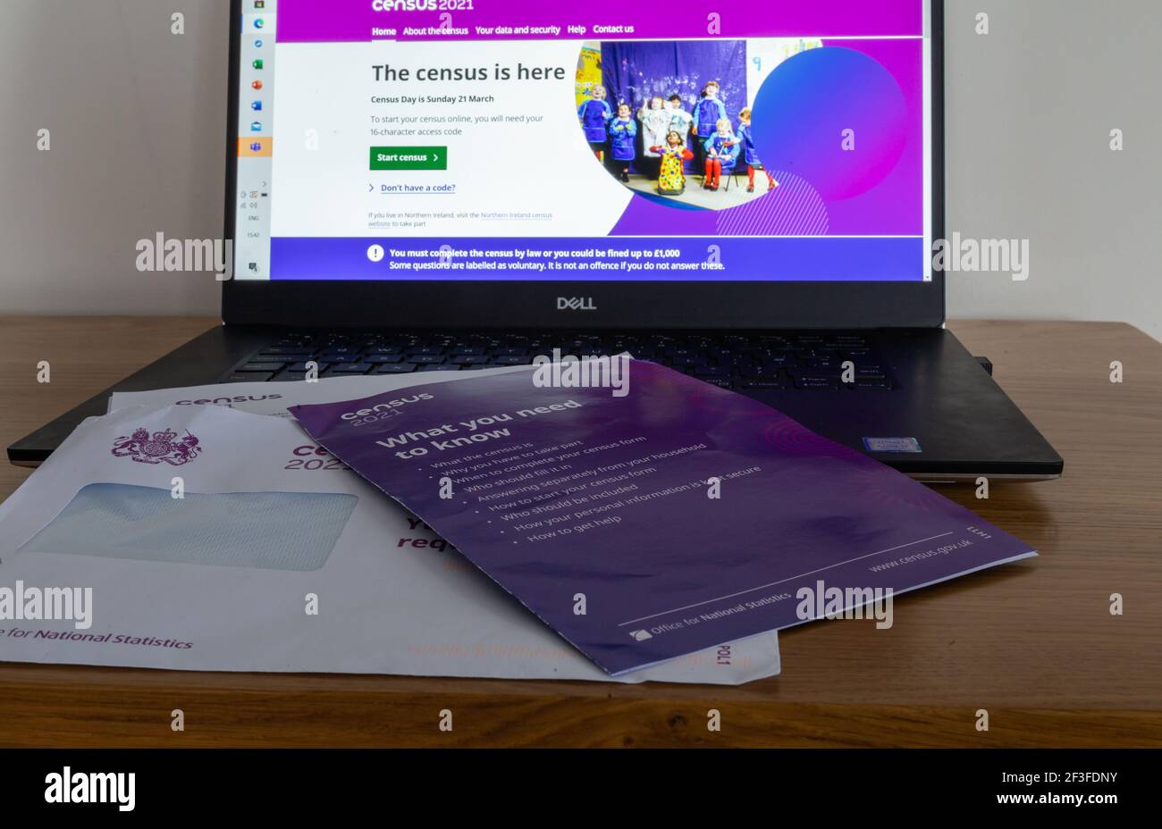 Getting ready to fill in the 2021 Census online Stock Photo - Alamy