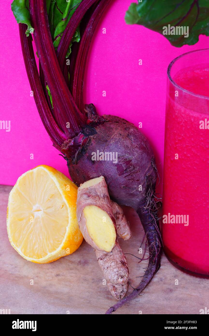 Beet and lemon juice hi-res stock photography and images - Alamy