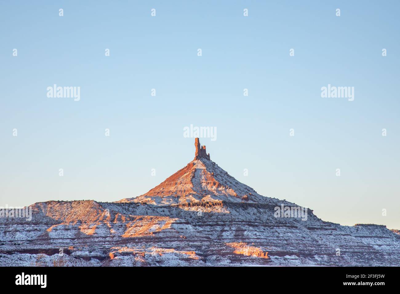 The South Six Shooter Peak, Moab Utah, Needles Stock Photo - Alamy