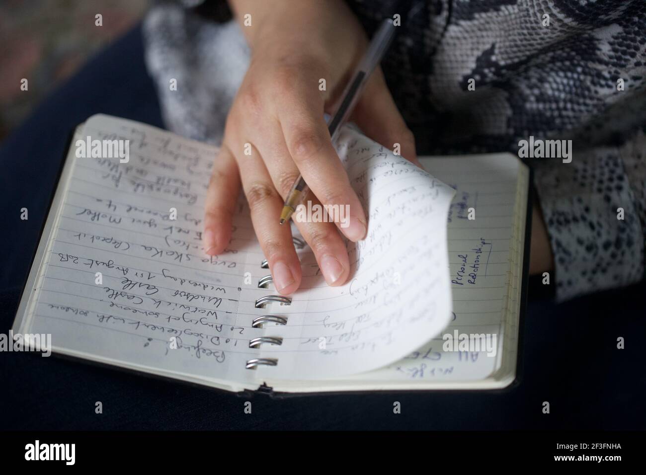 Female hands taking paper hi-res stock photography and images - Alamy