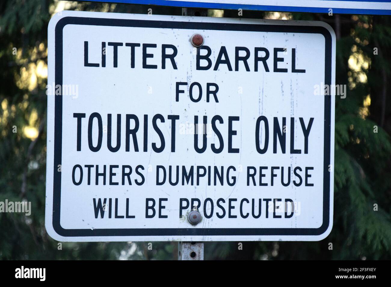 Rubbish prohibited sign hi-res stock photography and images - Alamy