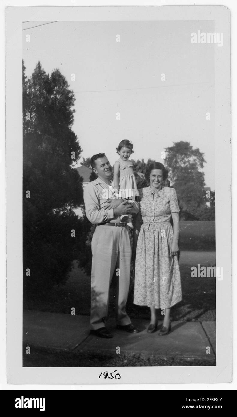 1950s parents hi-res stock photography and images - Alamy