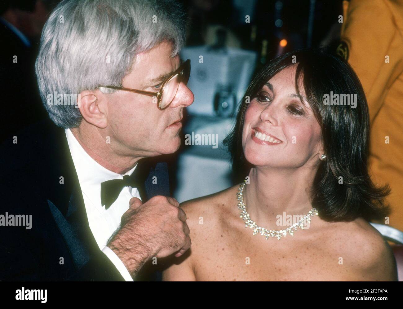 Marlo Thomas And Phil Donahue High Resolution Stock Photography and ...
