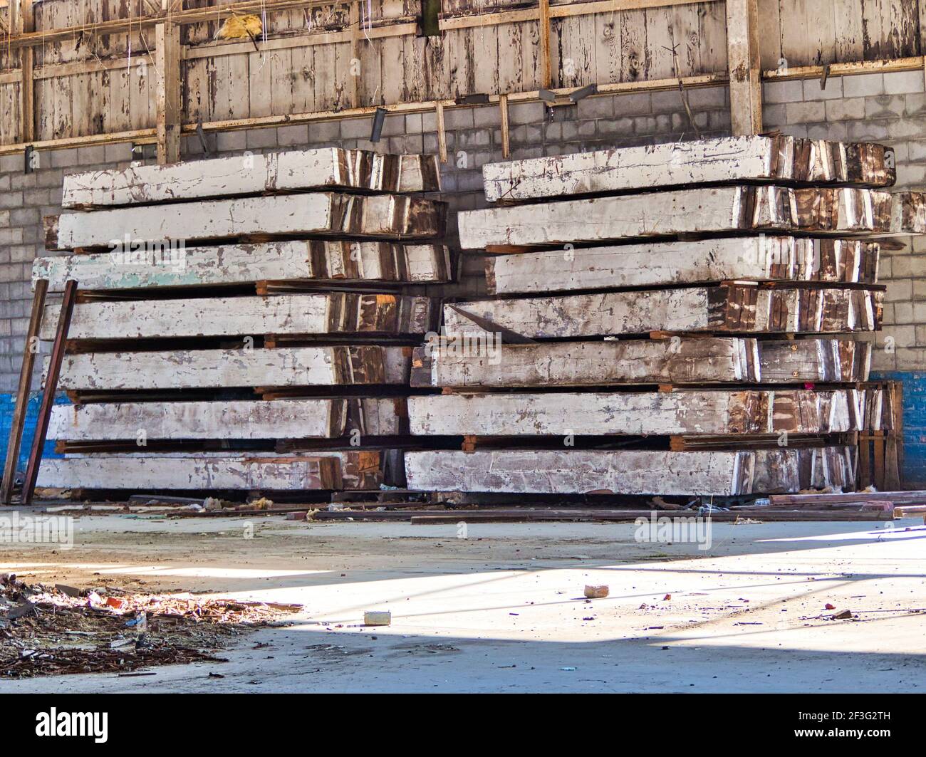 Salvaged wood texture hi-res stock photography and images - Alamy
