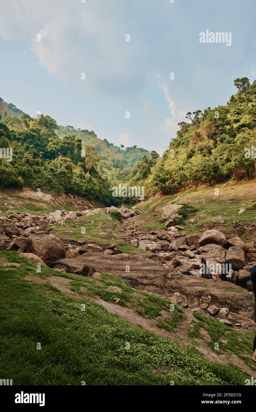 The track to Chong lom waterfall, a famous tourist attraction at Khun ...