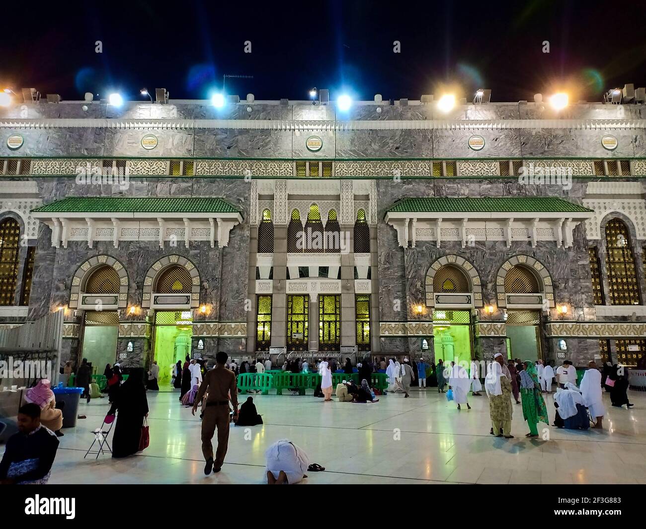 masjid al-haram mecca saudi arabia Stock Photo - Alamy