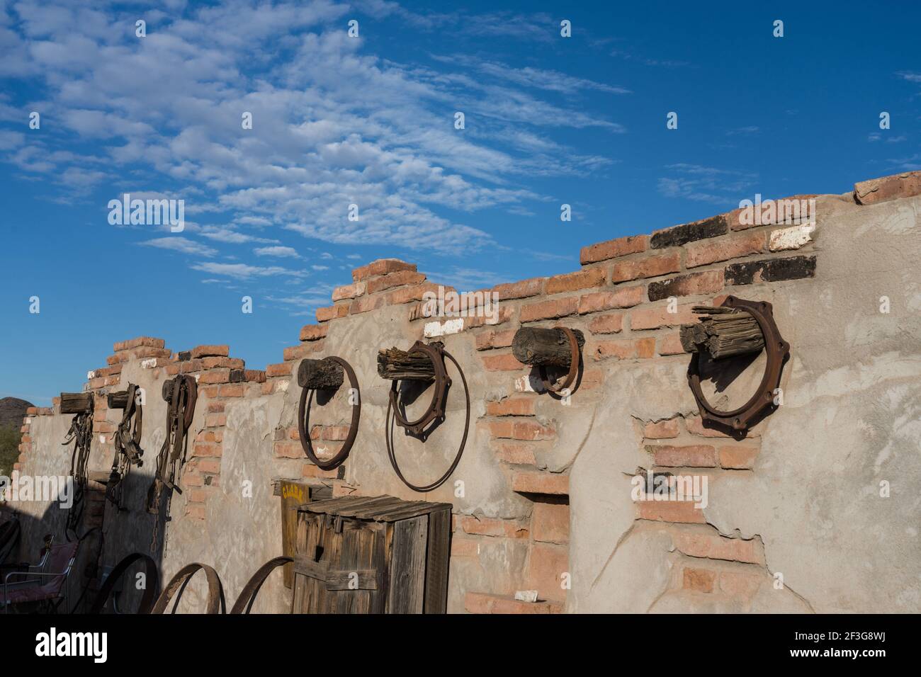 Antique adobe construction hi-res stock photography and images - Alamy