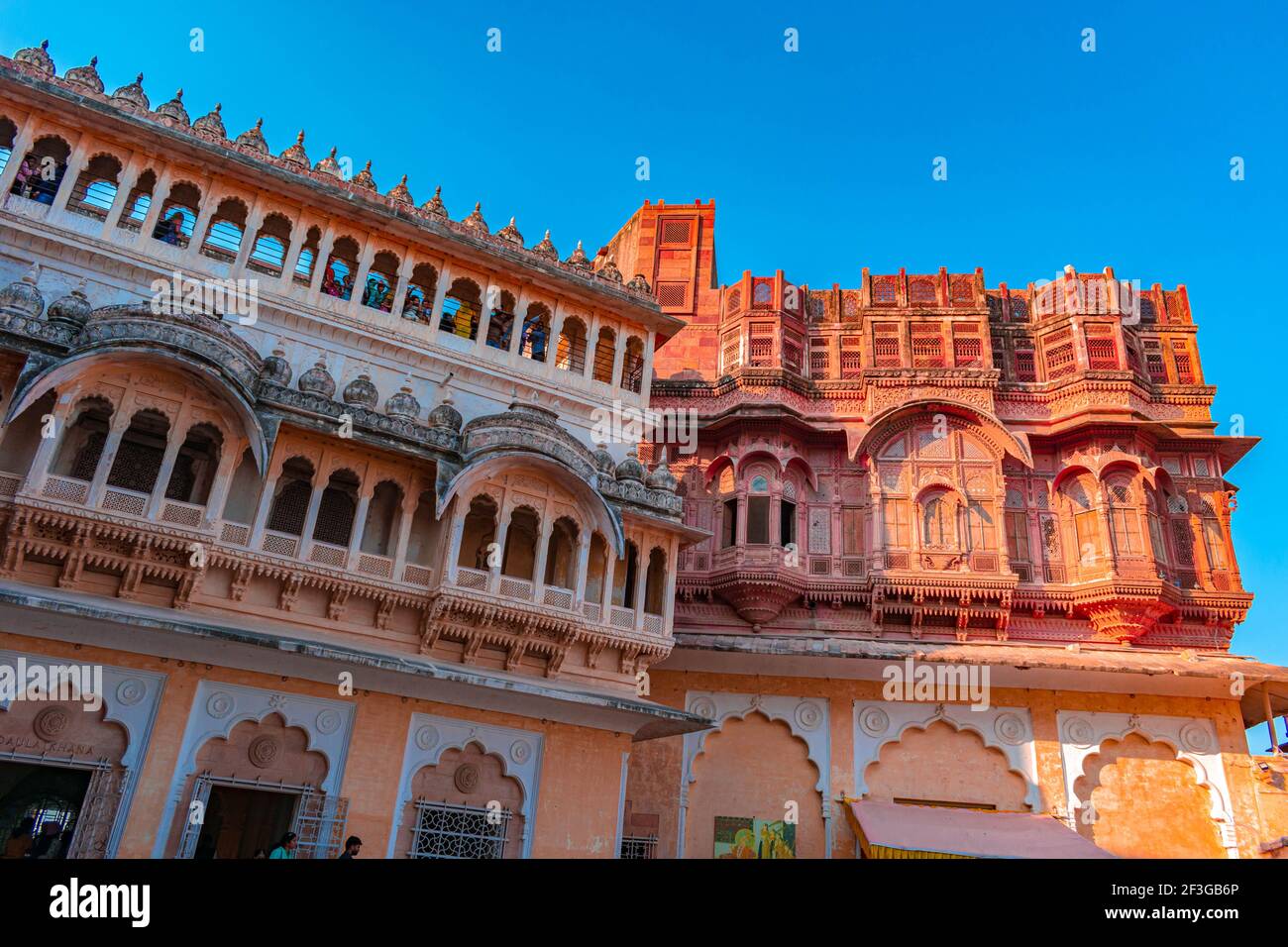 Beautiful Paintings, art, design monuments, temples, architectures ...