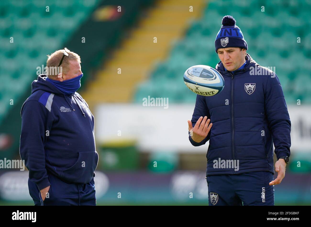 Coach saints hi-res stock photography and images - Alamy