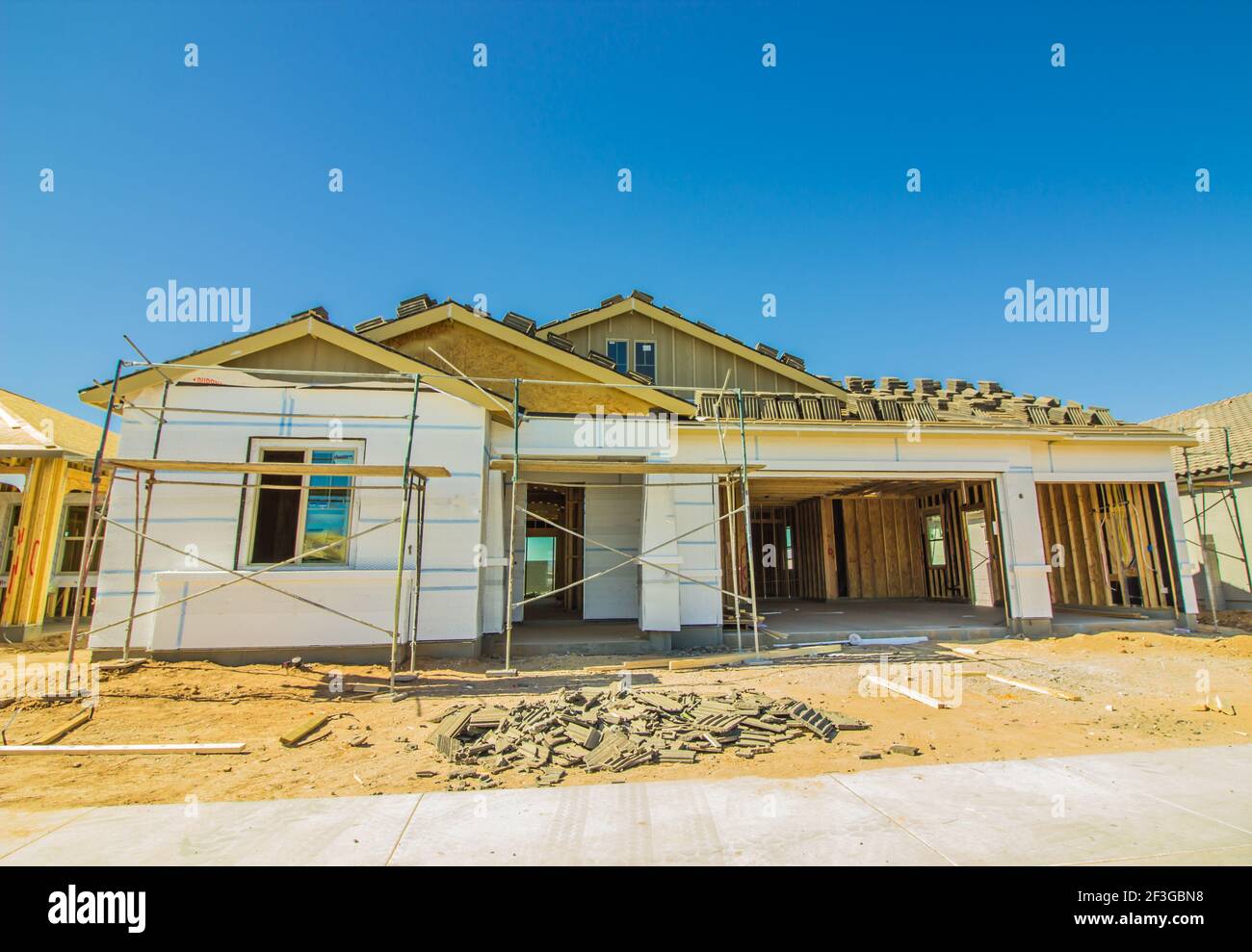 New Home Construction Awaiting Exterior Stucco Stock Photo - Alamy