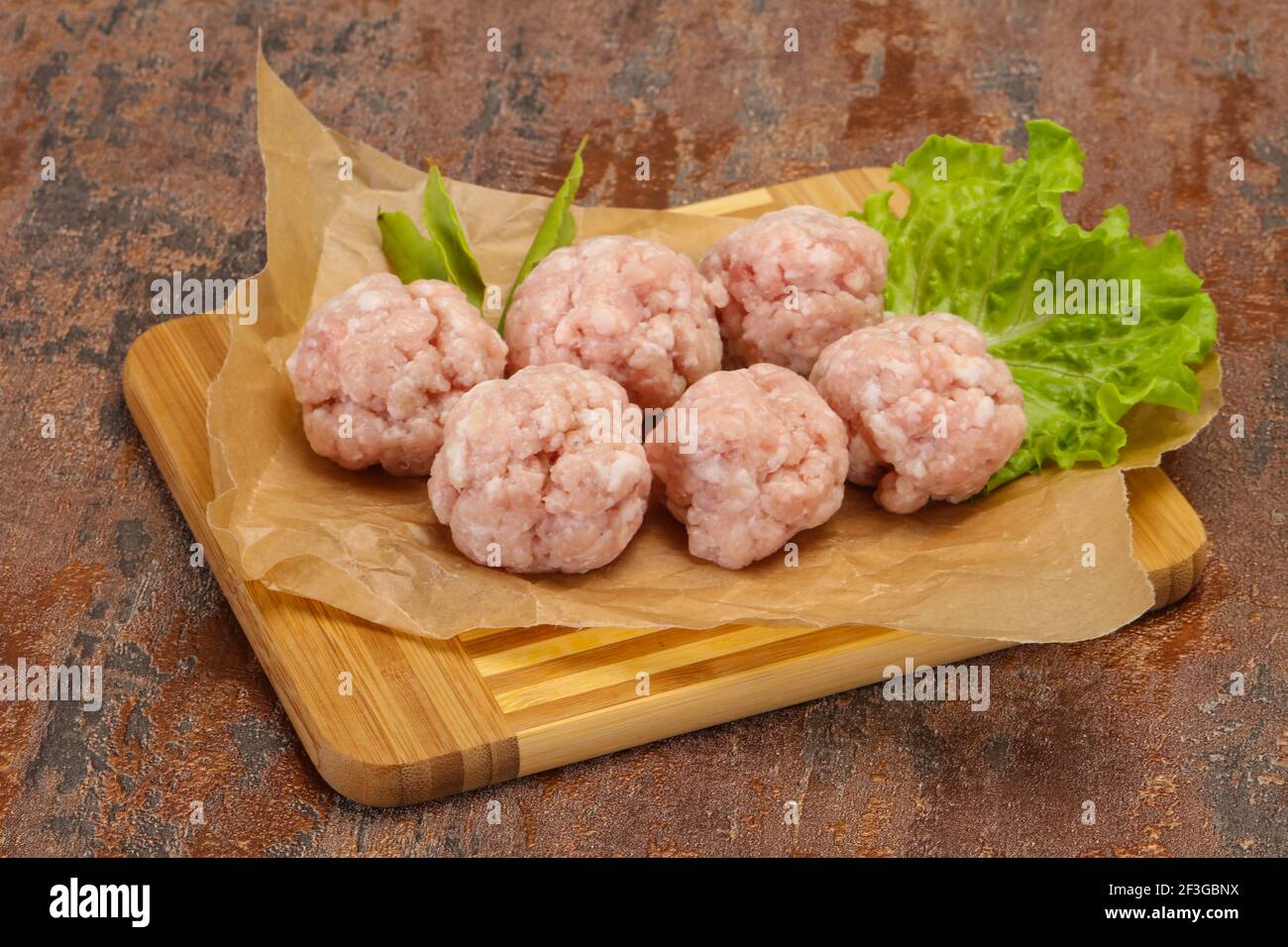 Homemade raw pork minced meatball ready for cooking Stock Photo - Alamy
