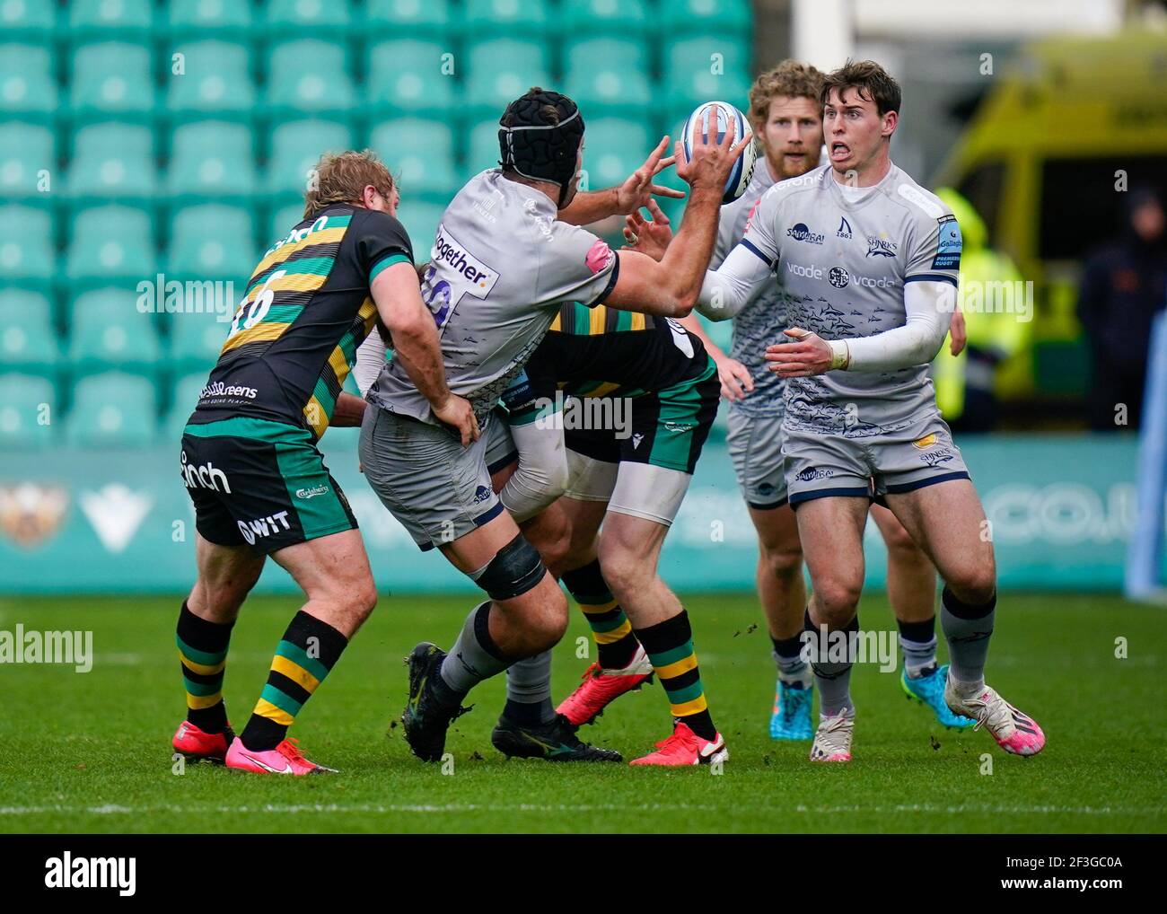 Sale sharks josh beaumont hi-res stock photography and images - Alamy