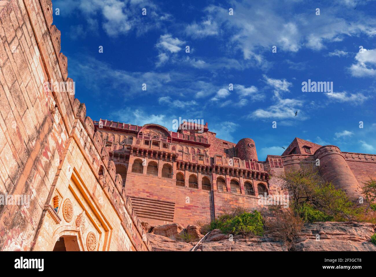 Beautiful Paintings, art, design monuments, temples, architectures ...