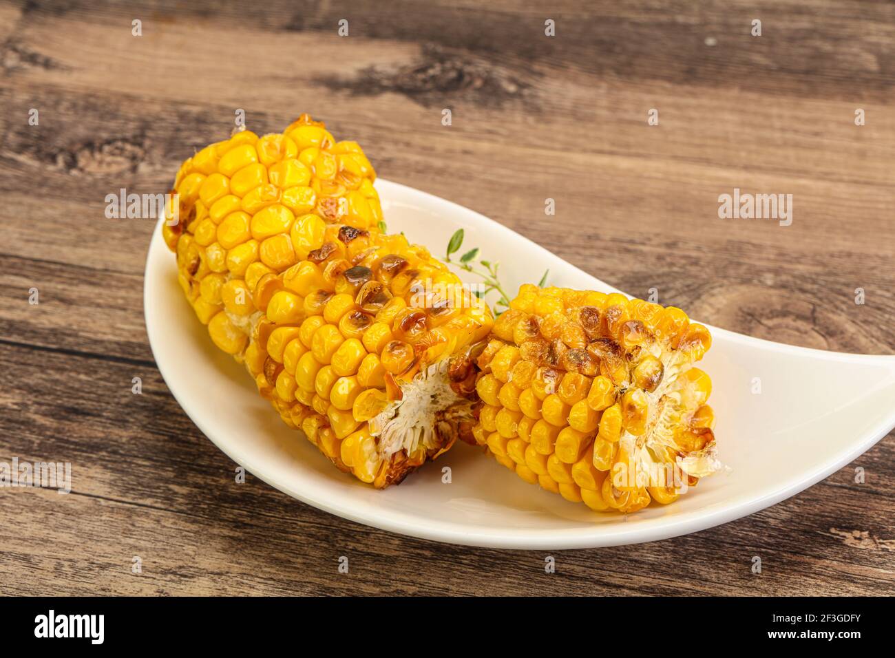 Grilled hot corn with oil and salt Stock Photo - Alamy