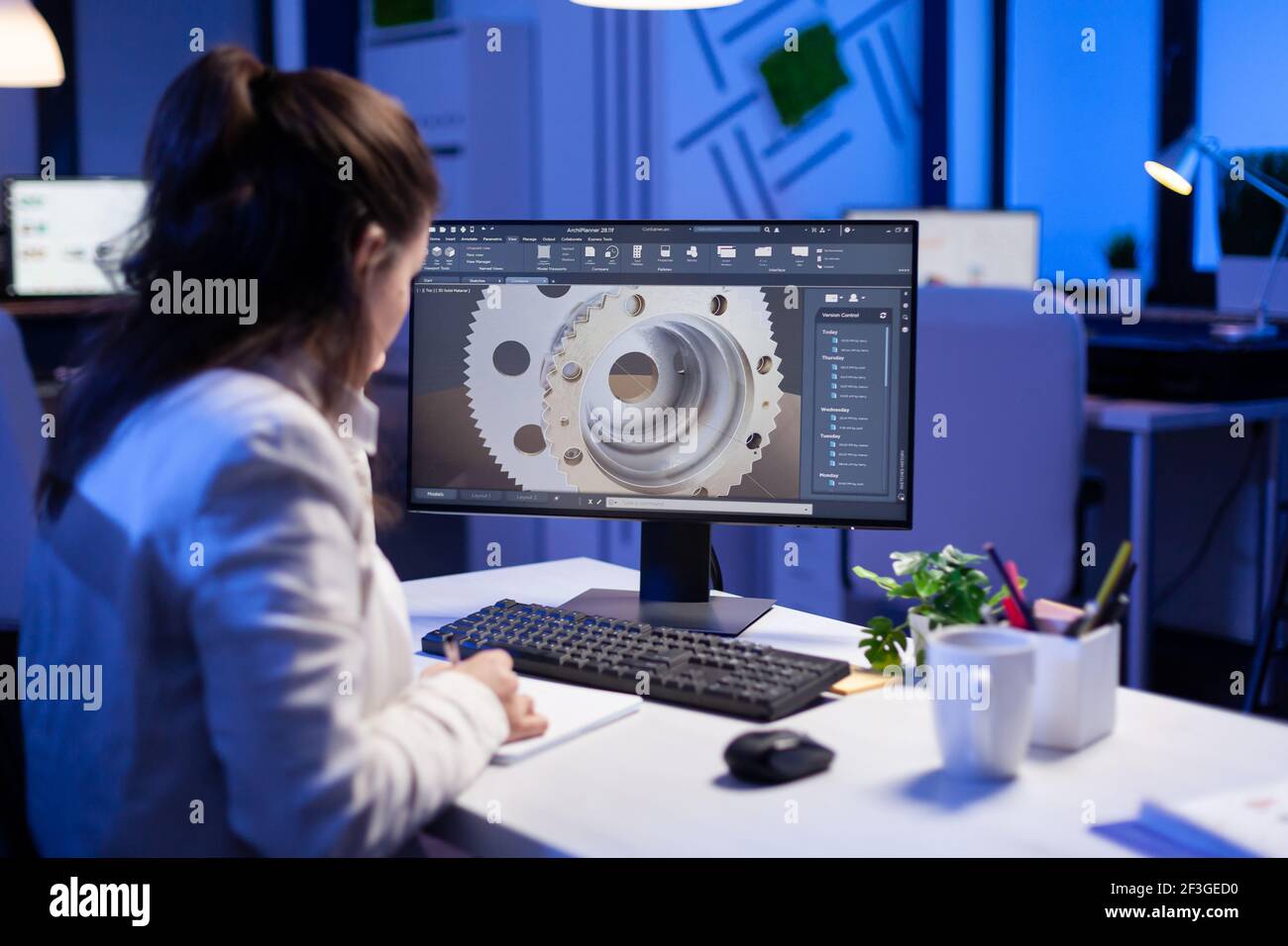 Woman engineer working new project hi-res stock photography and images ...