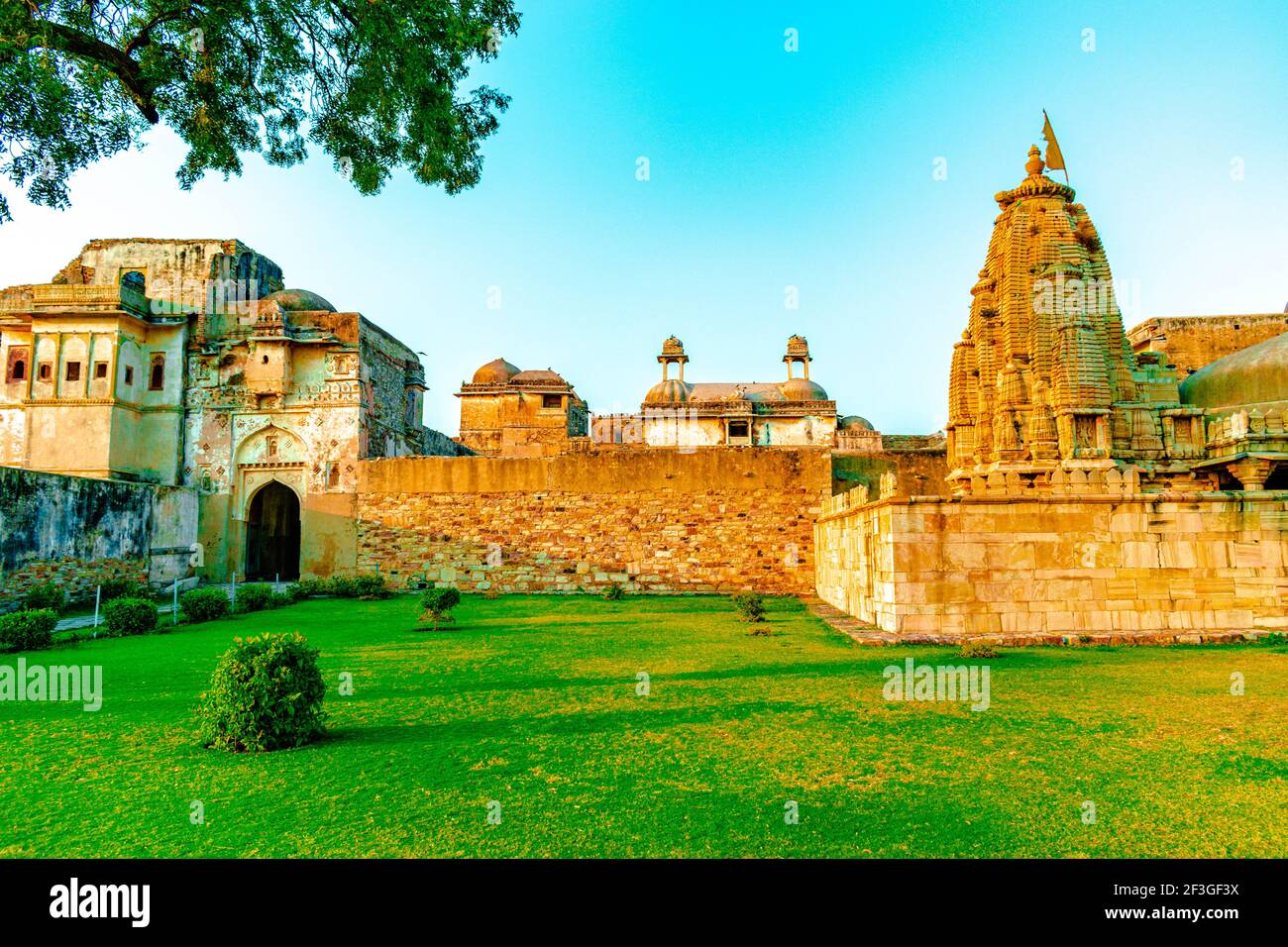 Beautiful Paintings, art, design monuments, temples, architectures ...