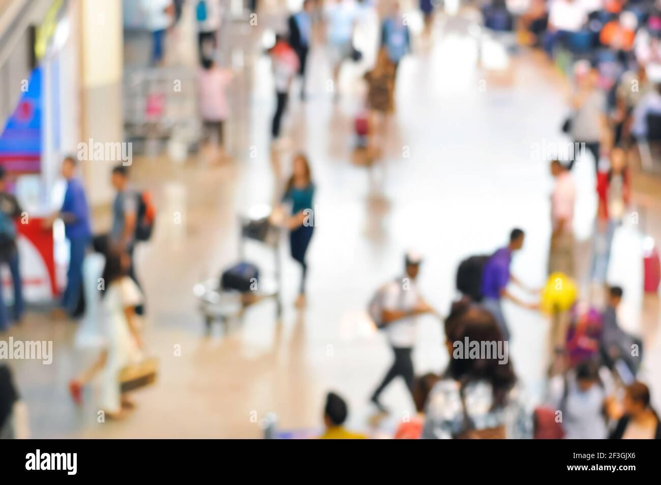 People inside hallway hi-res stock photography and images - Alamy