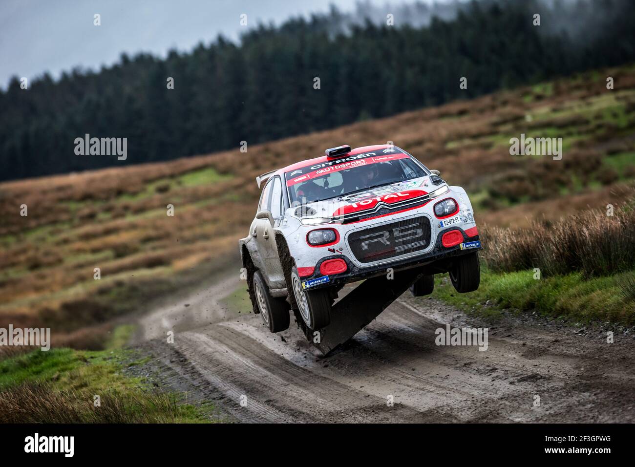 40 LEFEBVRE Stephane (FRA), MOREAU Gabin (FRA), CITROEN TOTAL C3 R5 ...