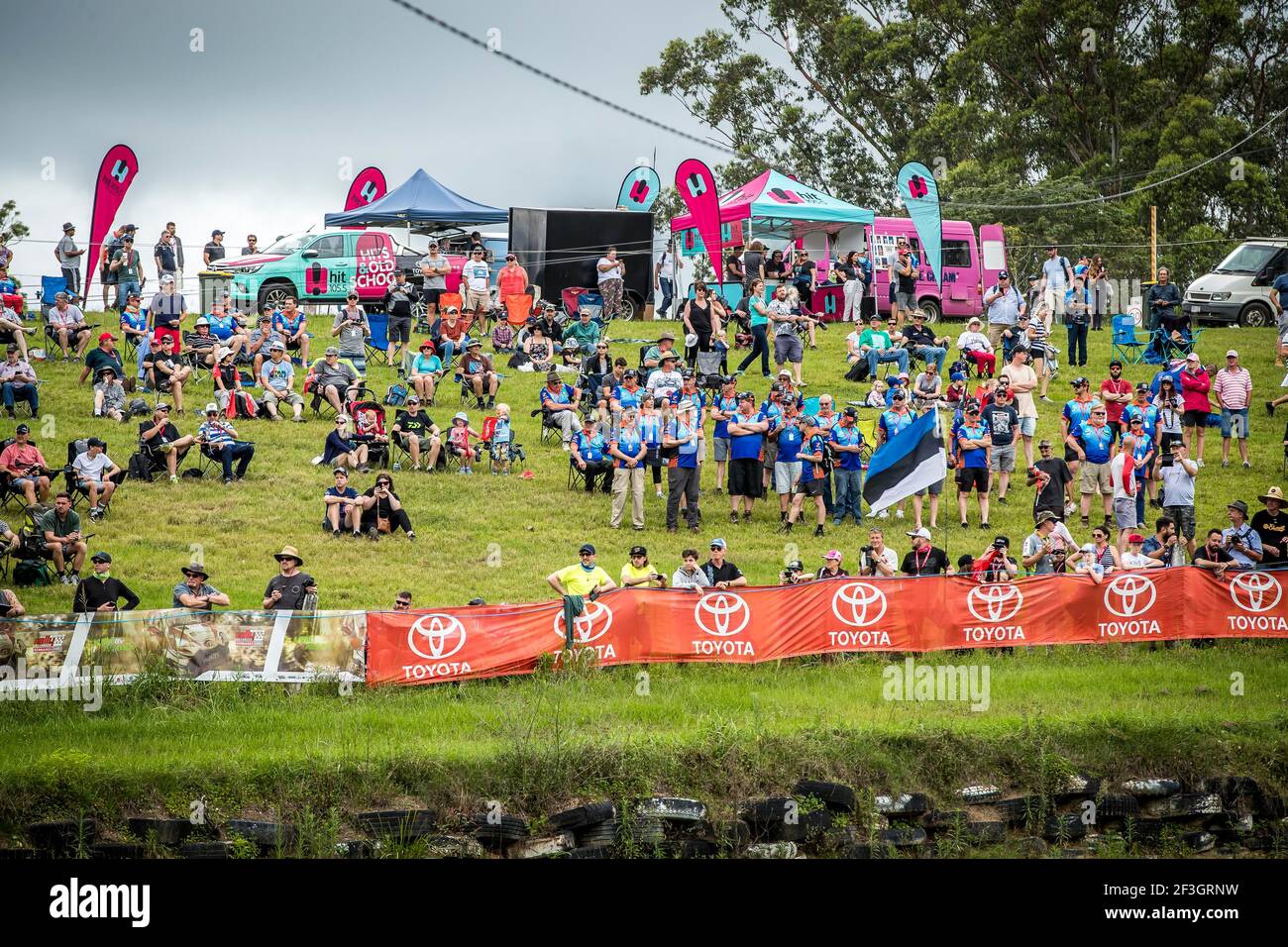 Supporters du rallye hi-res stock photography and images - Alamy