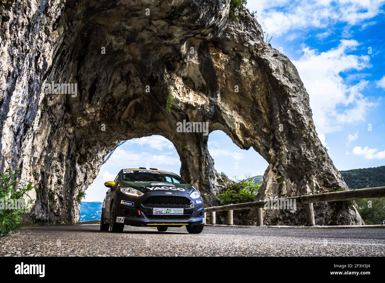 70 GANDELLI David, Ford Fiesta R2J, action during the 2018 French rally ...