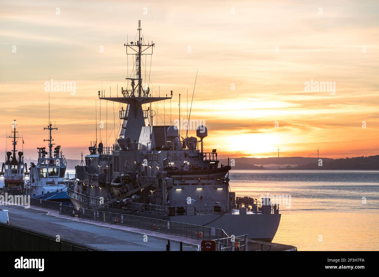Irish naval ship hi-res stock photography and images - Alamy