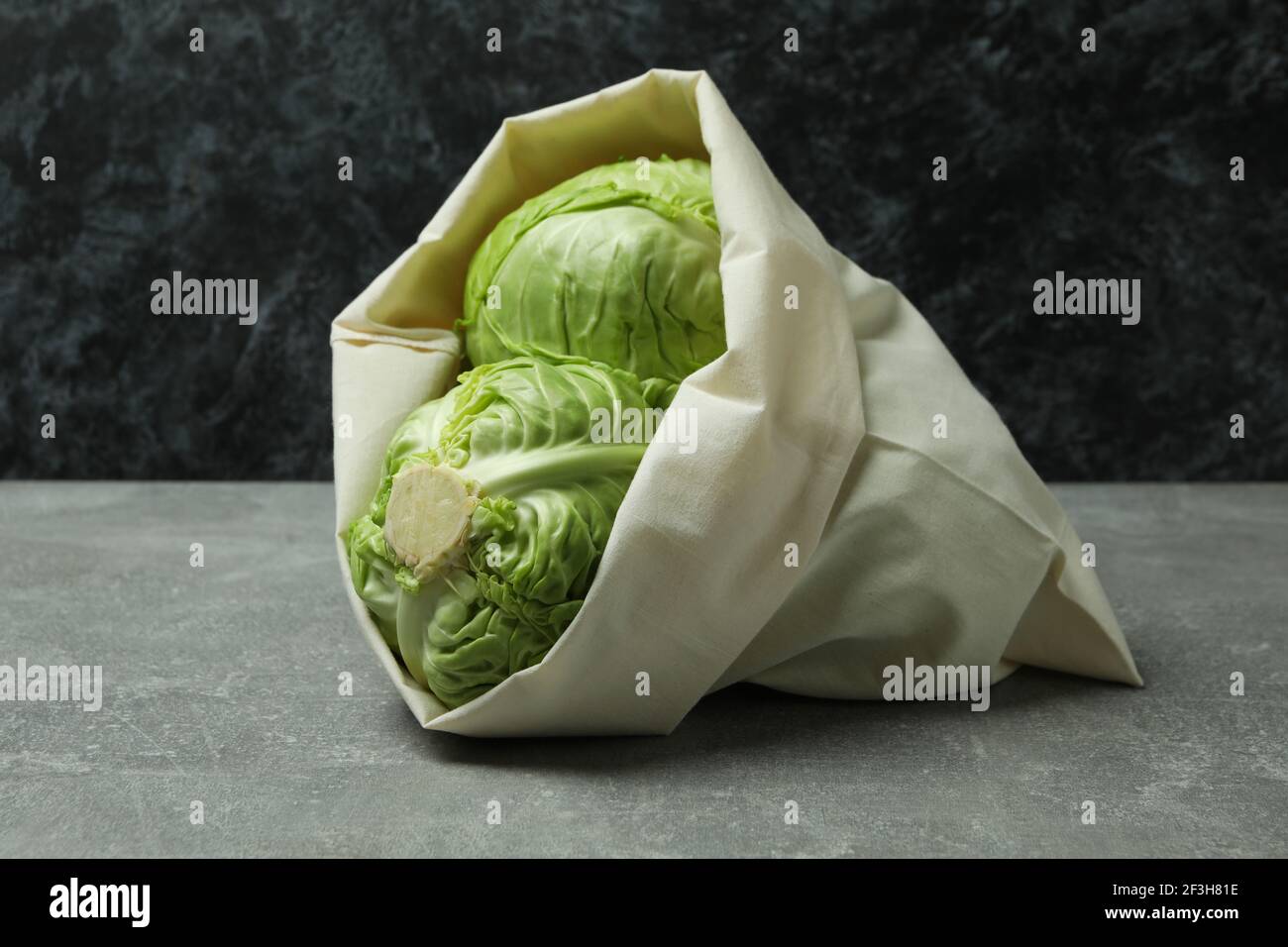 Bag white cabbage close hi-res stock photography and images - Alamy