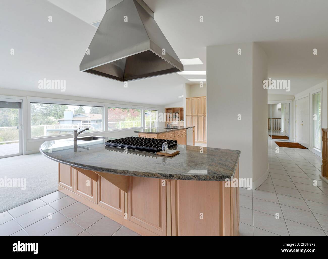 Modern residential kitchen interior Stock Photo - Alamy