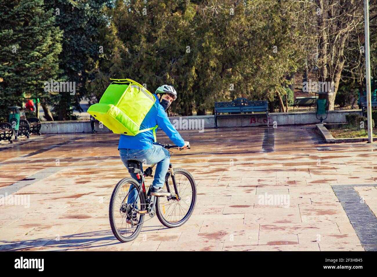 Indian bike delivery boy hi-res stock photography and images - Alamy