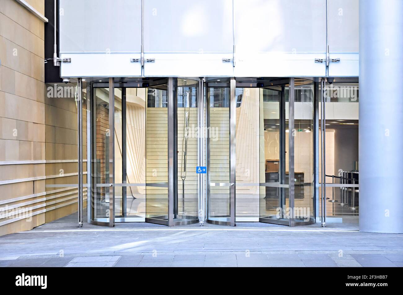 Office glass doors entrance hi-res stock photography and images - Alamy