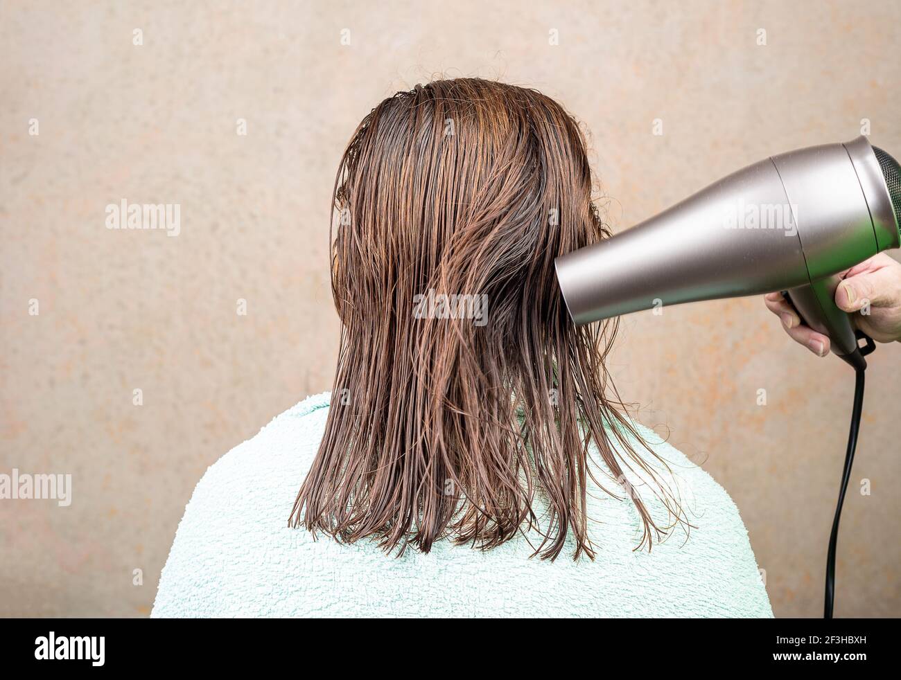 Damp hair hi-res stock photography and images - Alamy