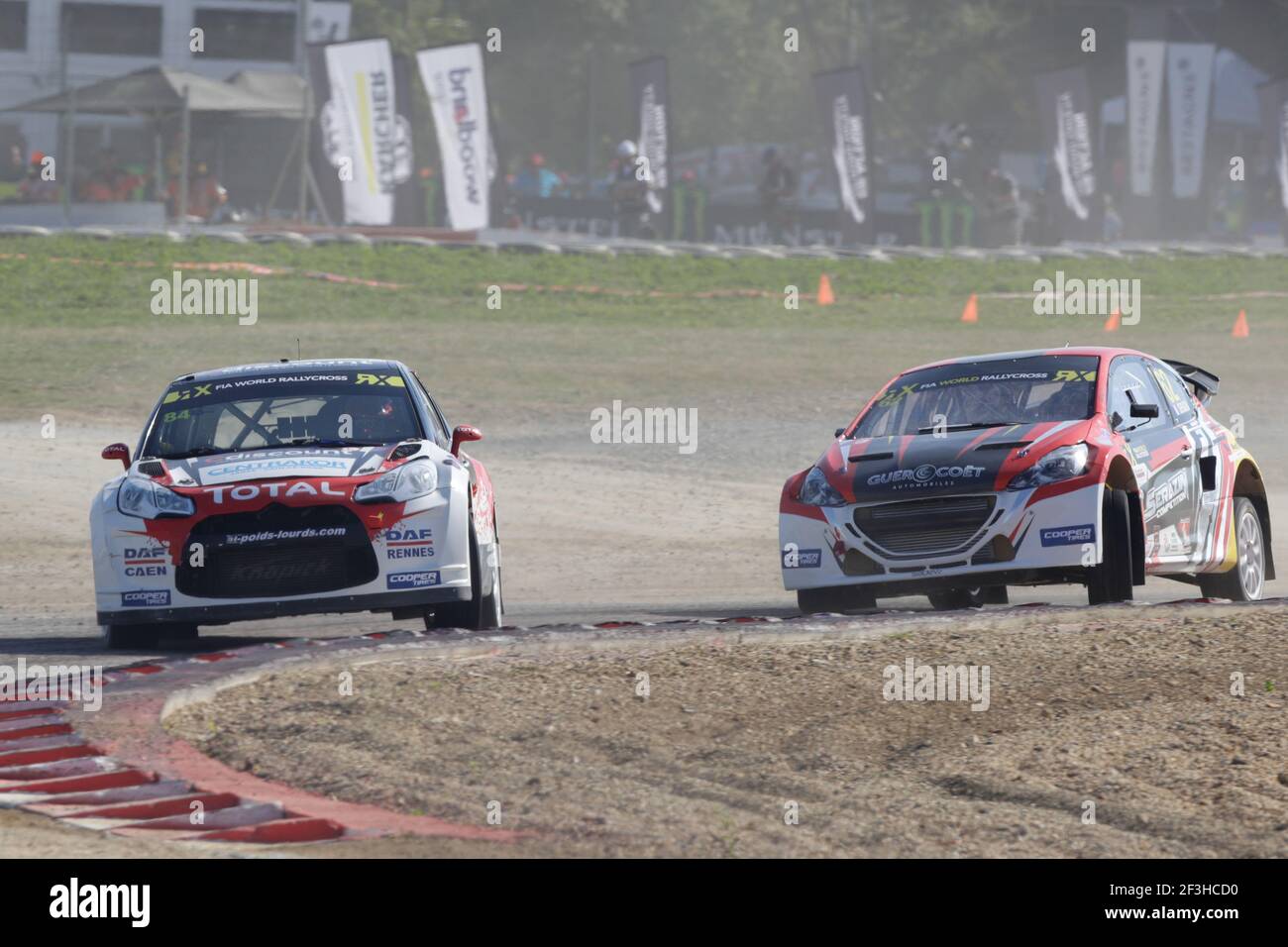 Knapick hi-res stock photography and images - Alamy