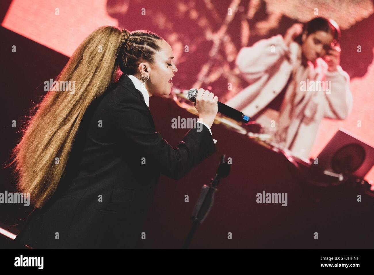 Connie constance onstage hi-res stock photography and images - Alamy