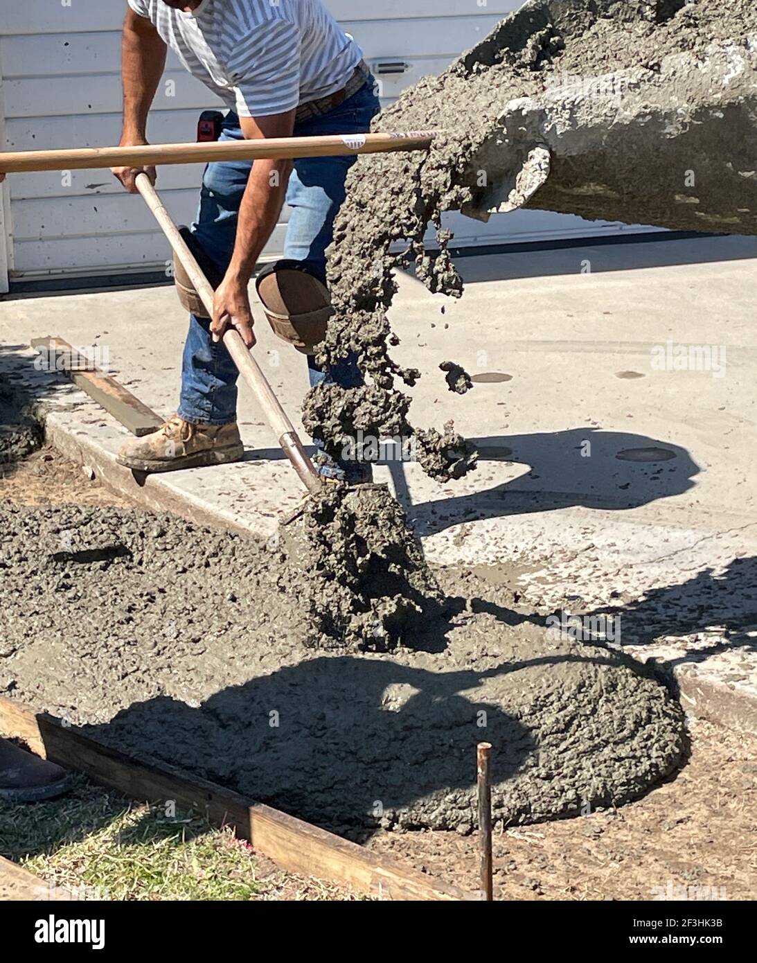 Deep cement mixing hi-res stock photography and images - Alamy