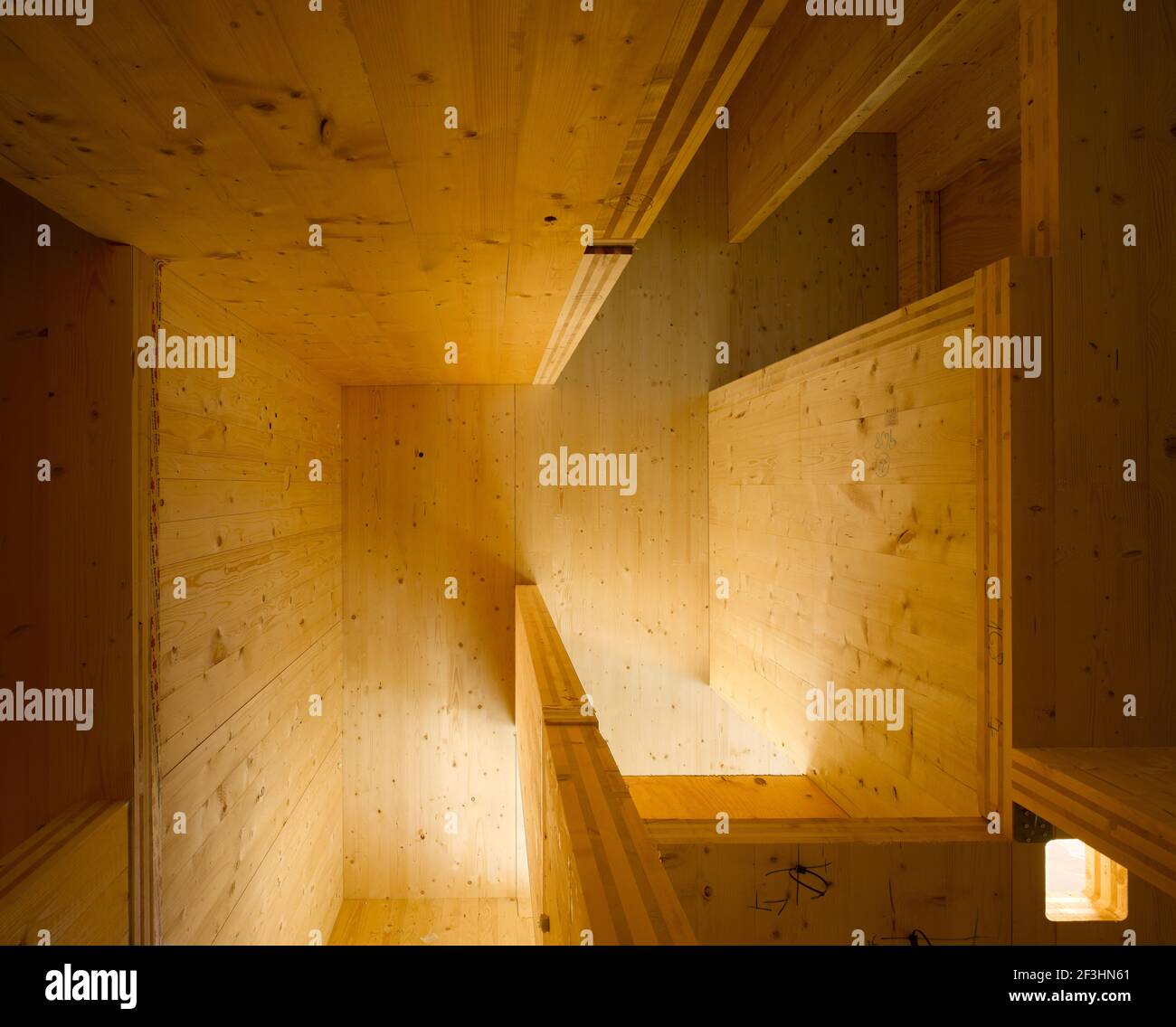 Stadthaus, Murray Grove by Waugh Thistleton. The world's tallest modern ...