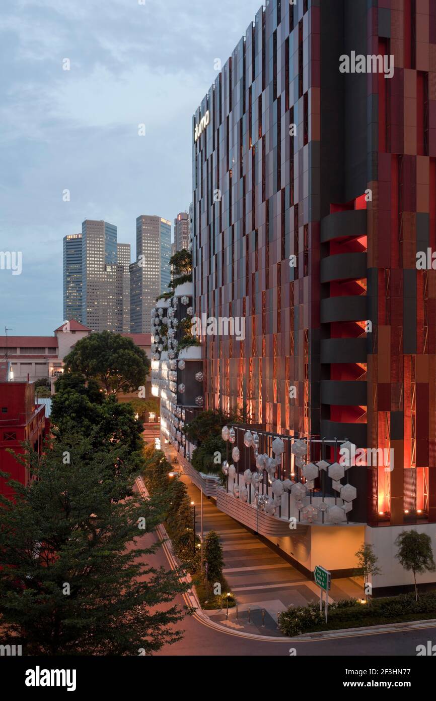 Iluma sinagpore hi-res stock photography and images - Alamy