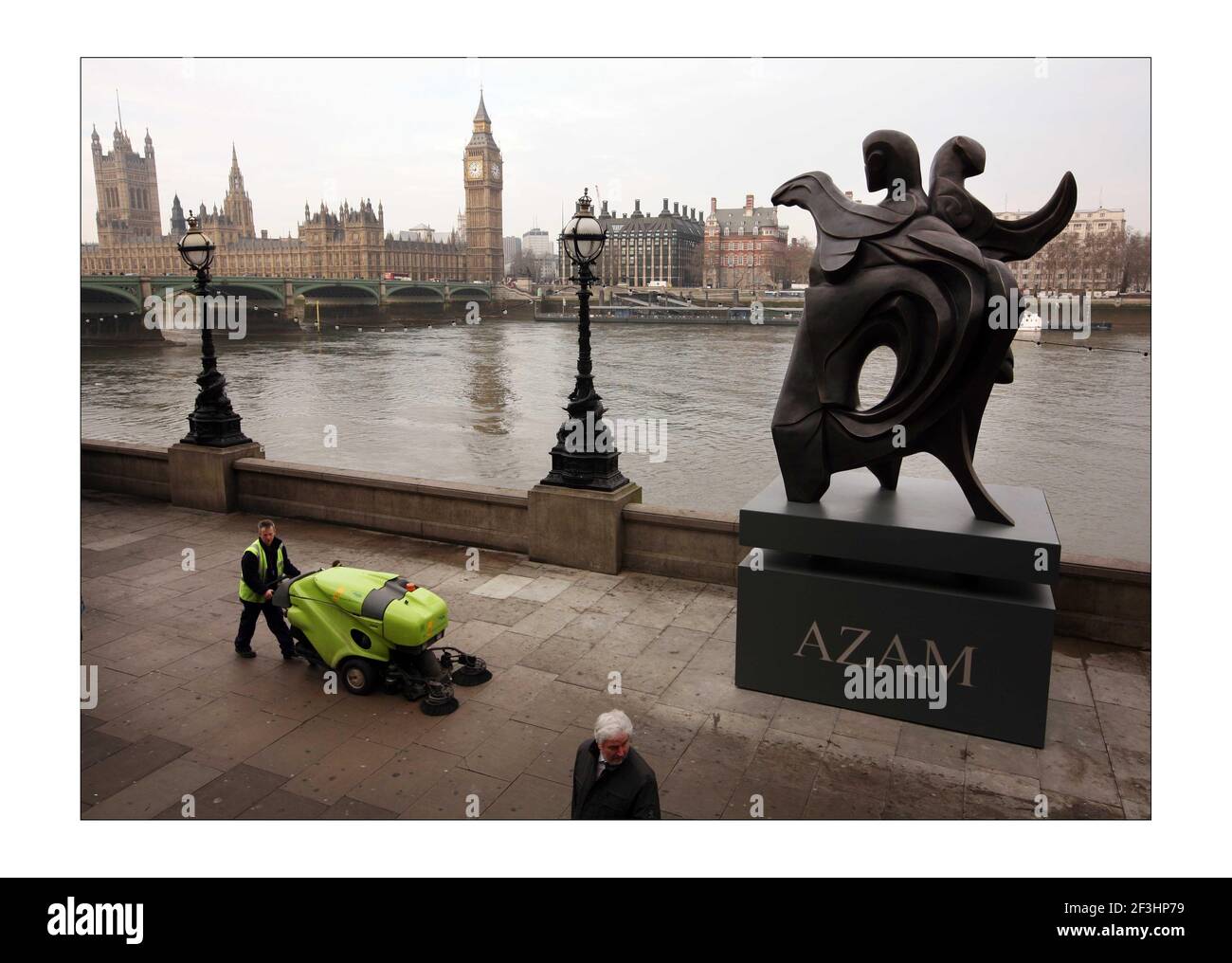 Major New Sculpture revealed... Nasser Azam, County Hall Gallery's ...
