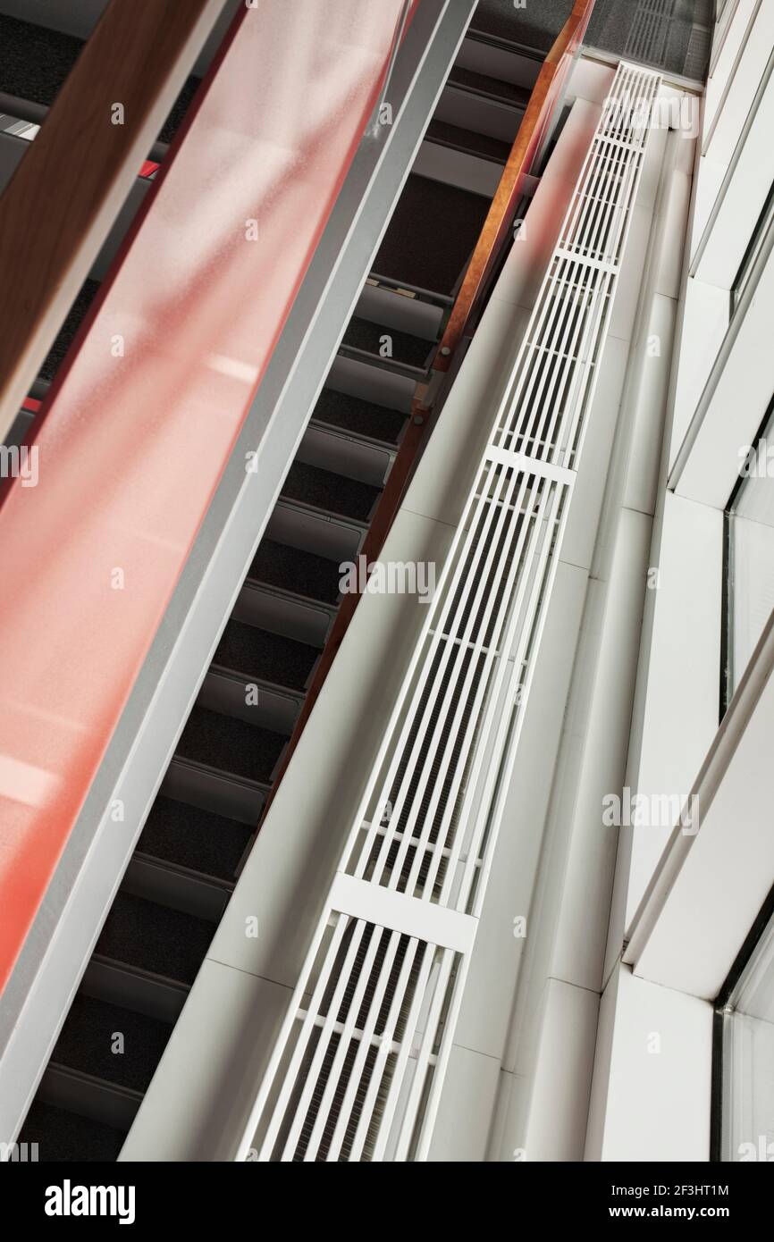 New york times office inside hi-res stock photography and images - Alamy