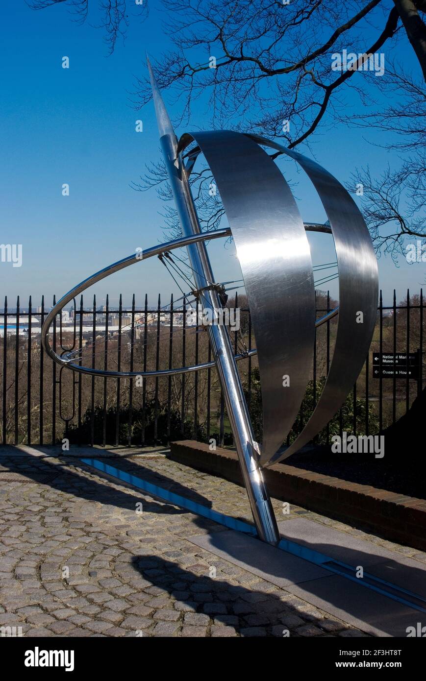 Prime meridian sculpture greenwich hi-res stock photography and images ...