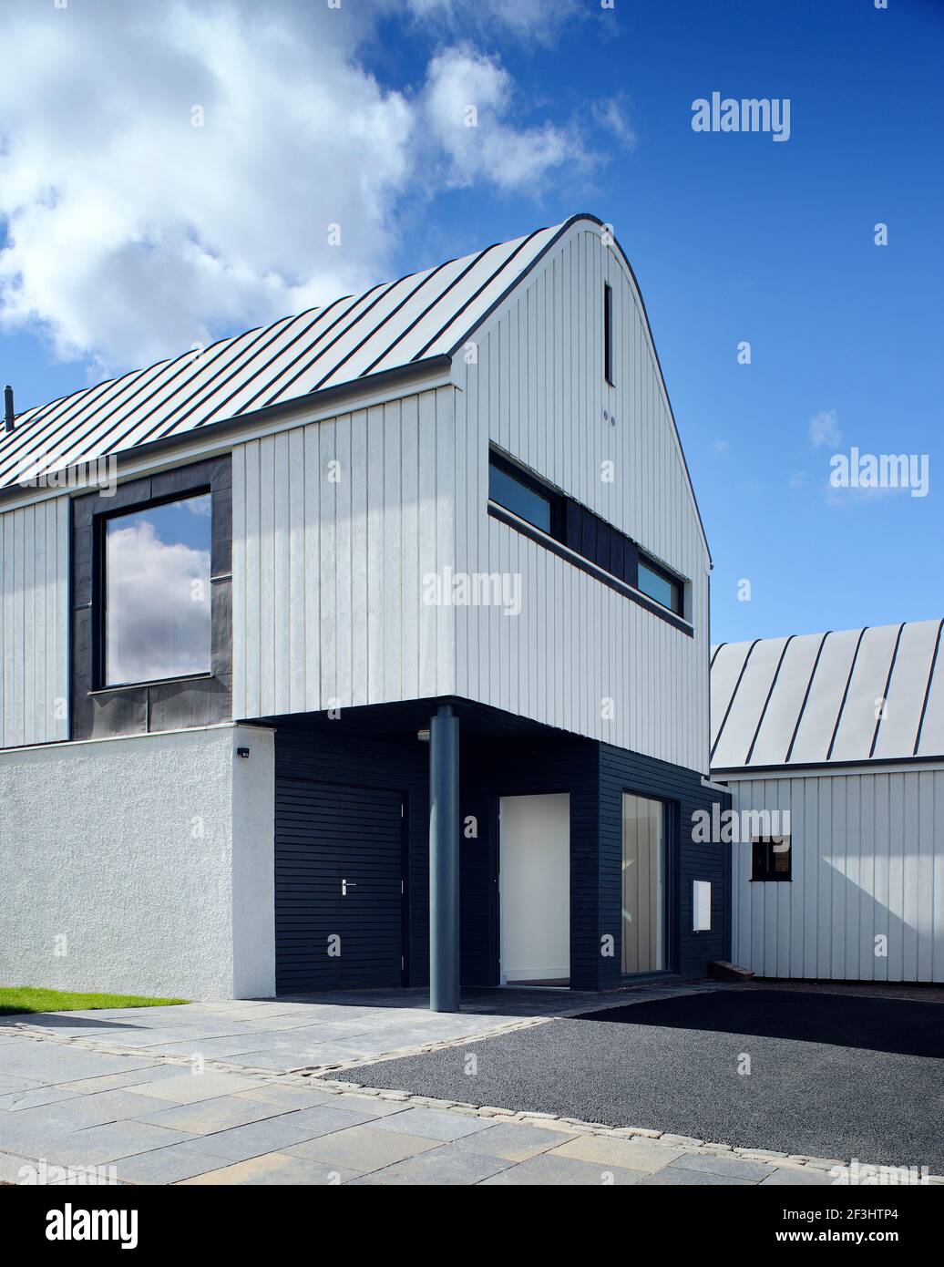 Annex housing hi-res stock photography and images - Alamy