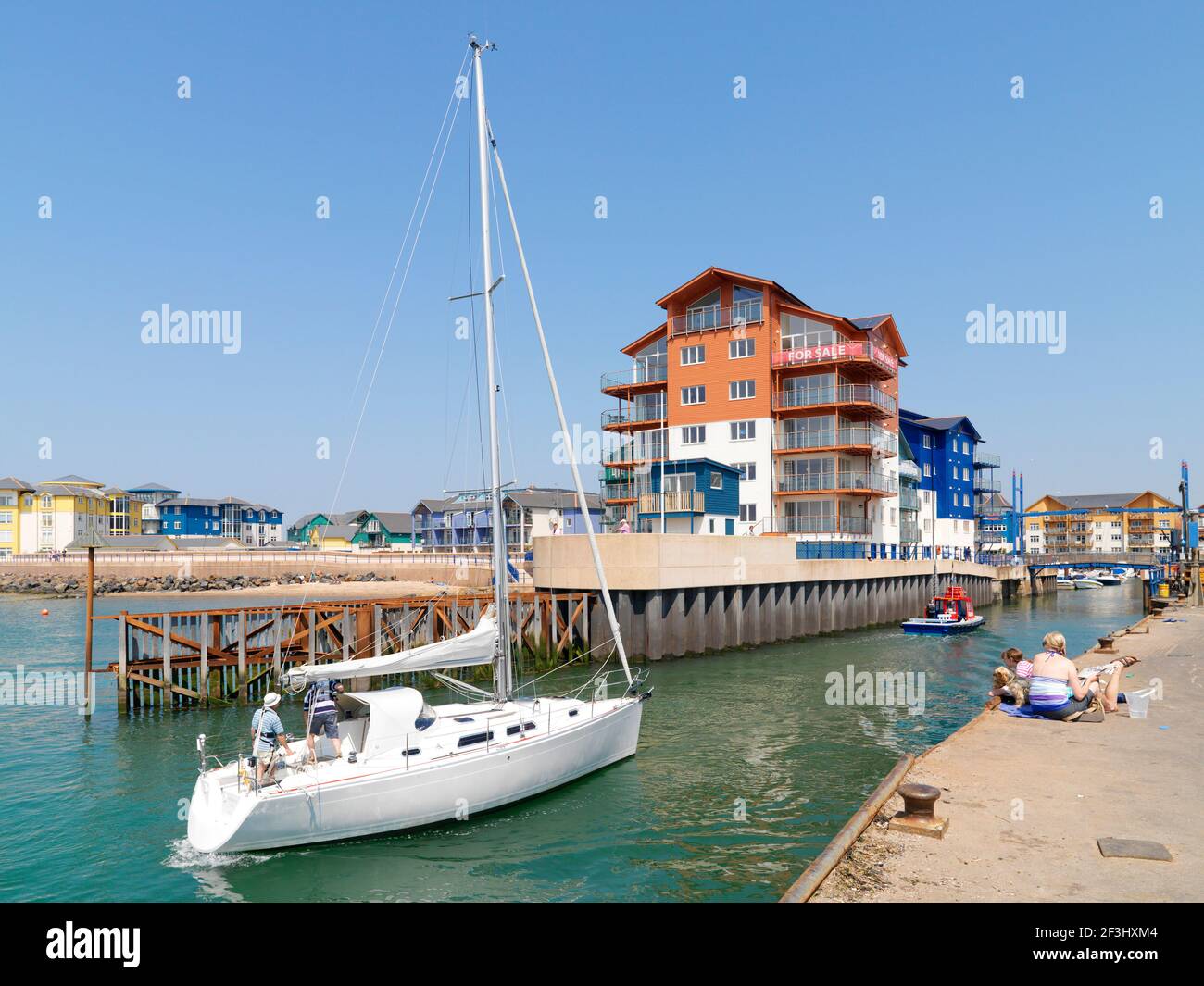 Exmouth quay and marina hi-res stock photography and images - Alamy