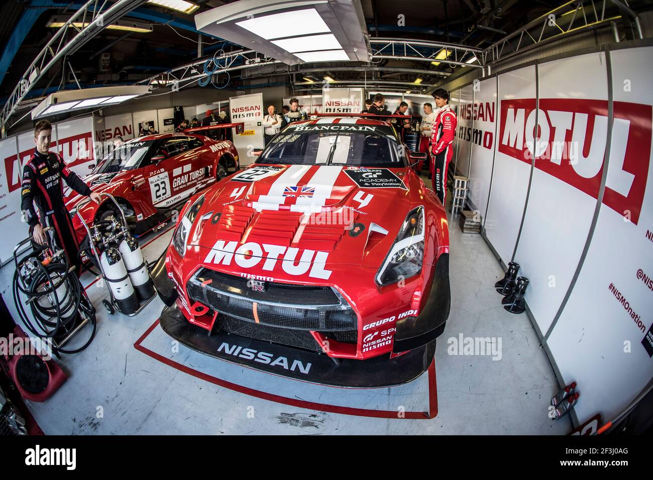 22 GT SPORT MOTUL Team RJN, Jordan Witt, Ricardo Sanchez, Struan Moore ...