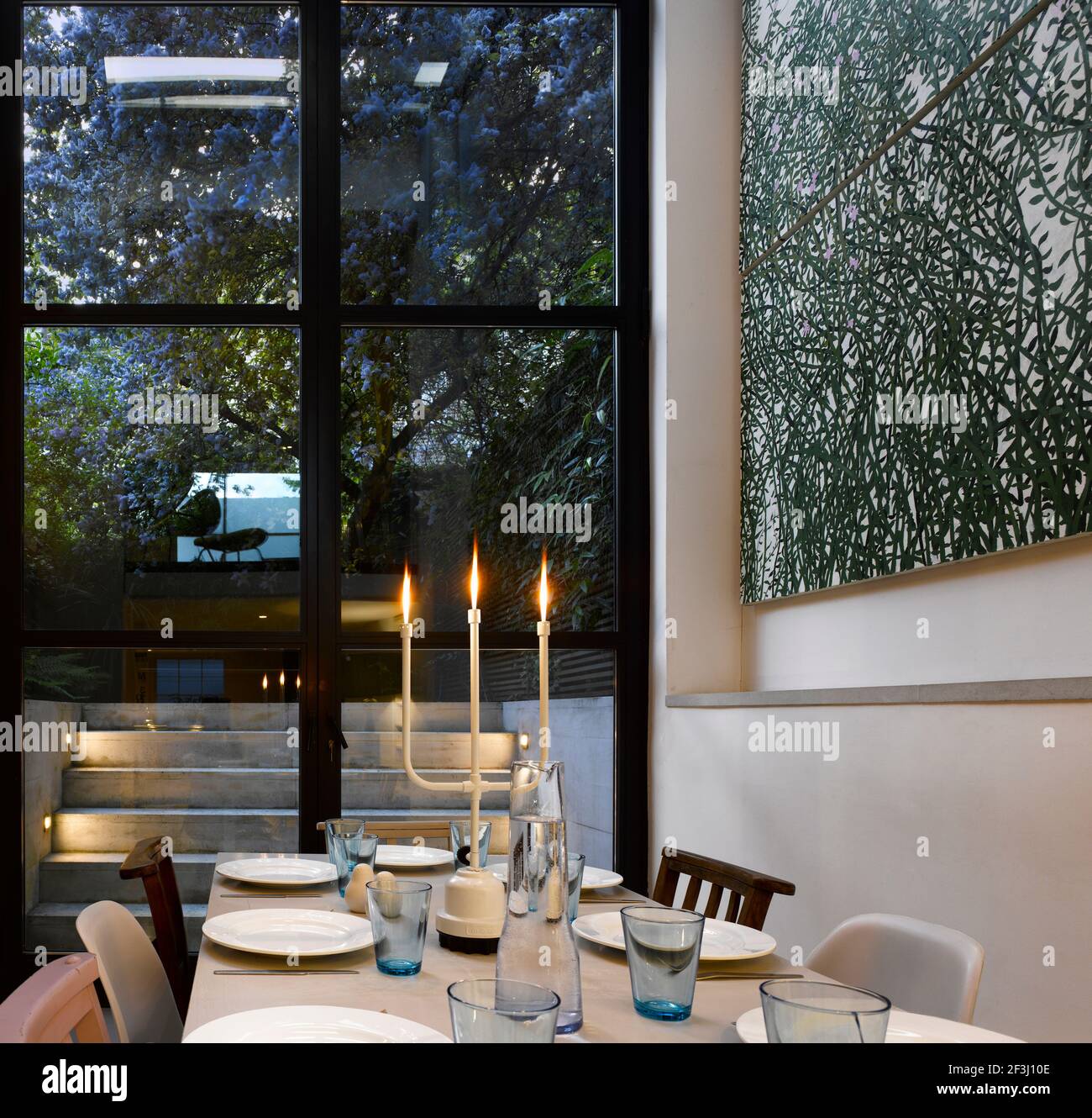 Dining Room Table in Islington House by Dominic McKenzie, Architect ...