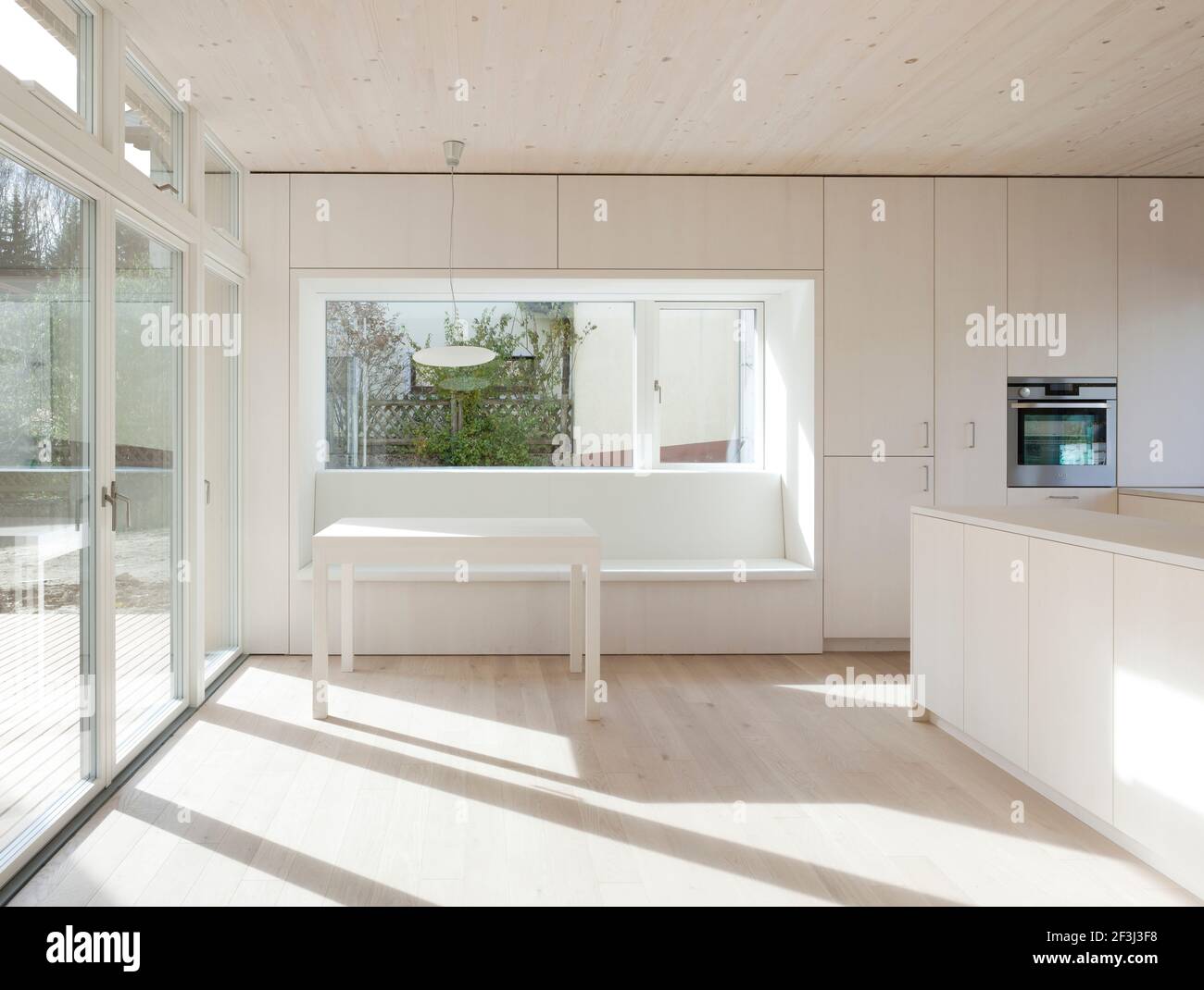 Sunlight House, Vienna Stock Photo - Alamy