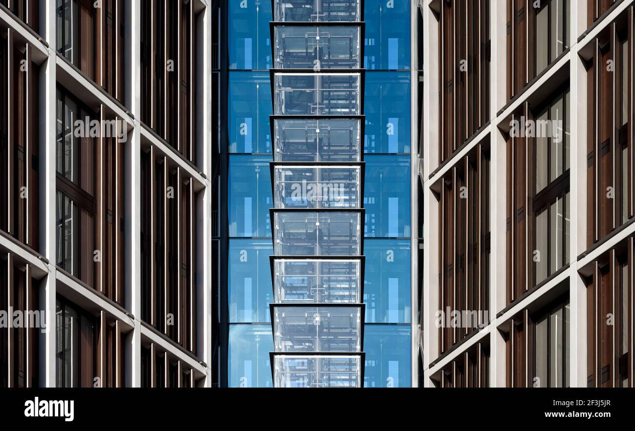 One hyde park penthouse hi-res stock photography and images - Alamy