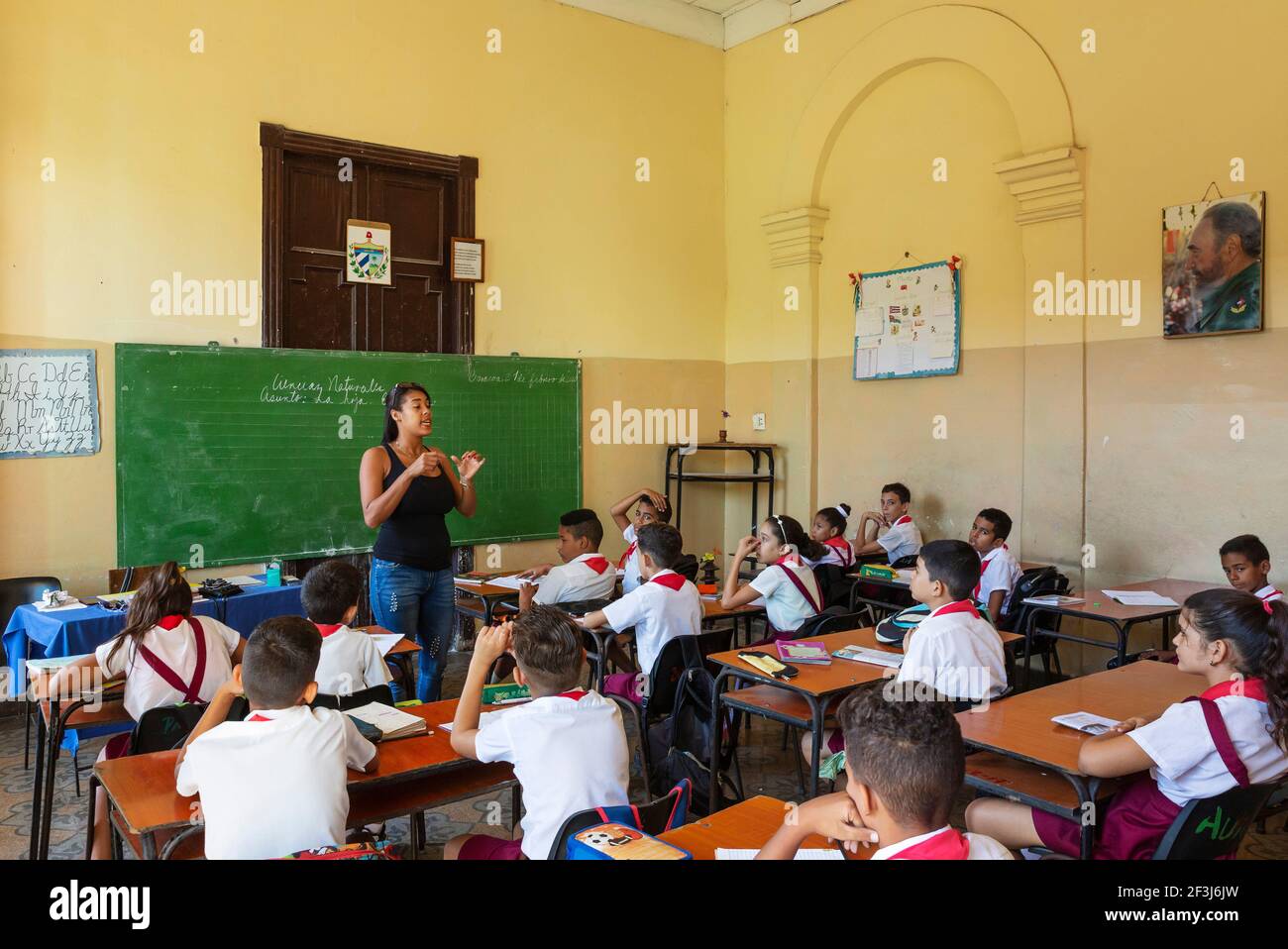 Cuban school kids hi-res stock photography and images - Alamy