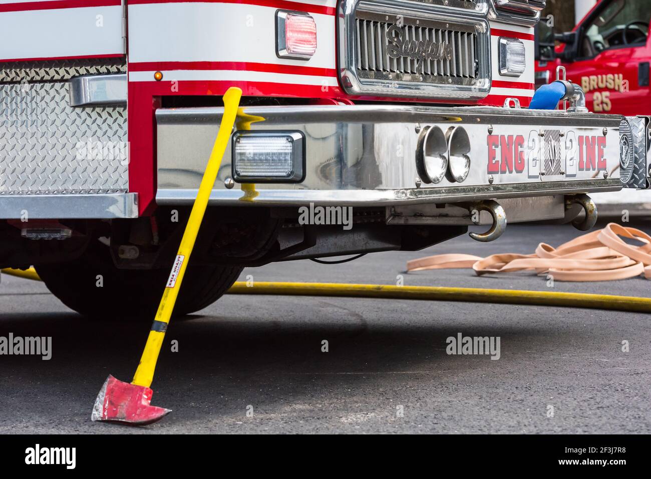 Firemans axe hi-res stock photography and images - Alamy