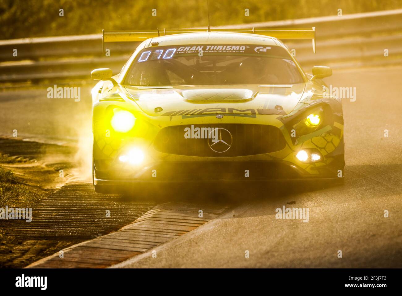 48 Mercedes-AMG Team Mann Filter, Christian Hohenadel, Indy Dontje ...